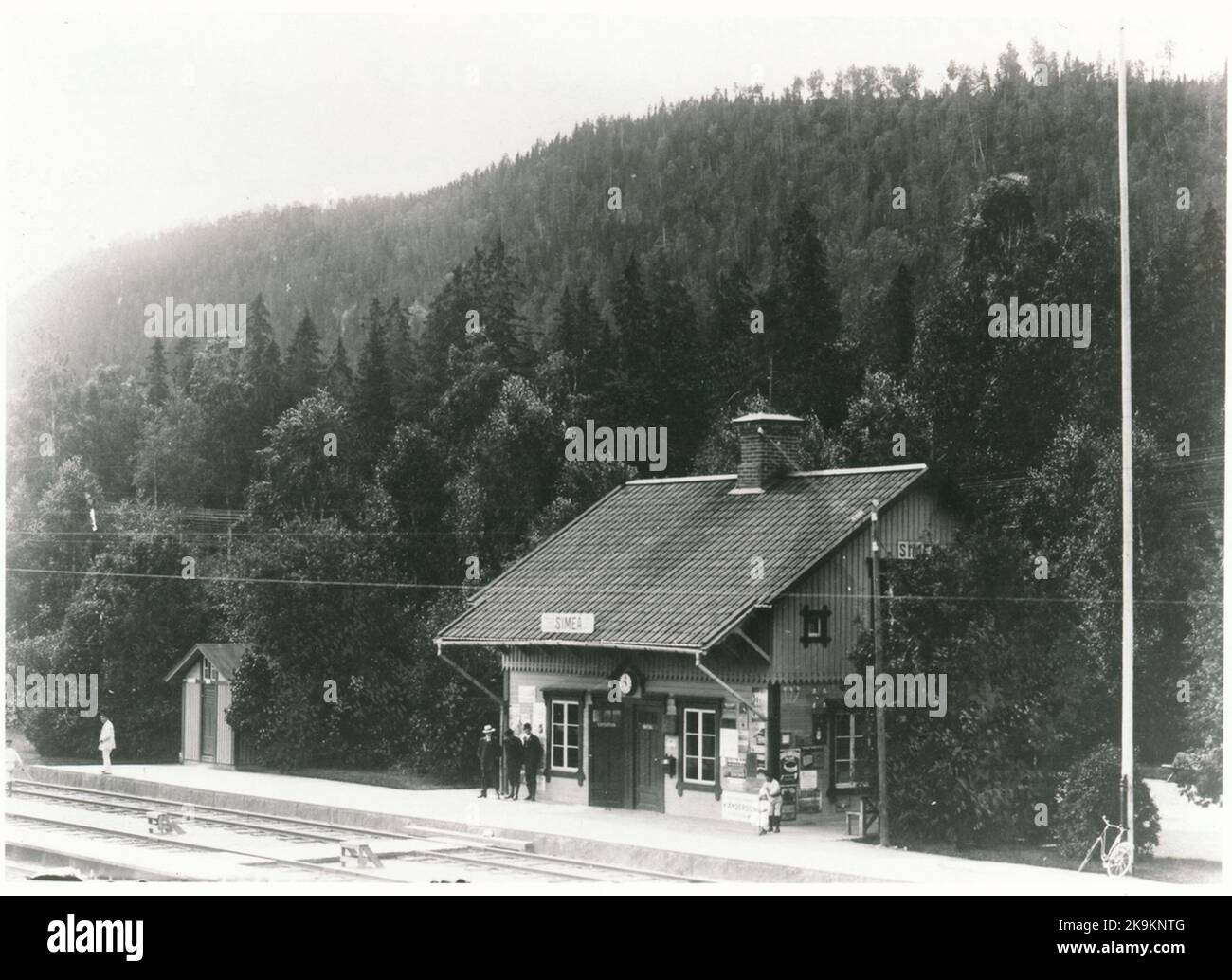 Station built in 1896. One -story station house in wood. Mechanical ...