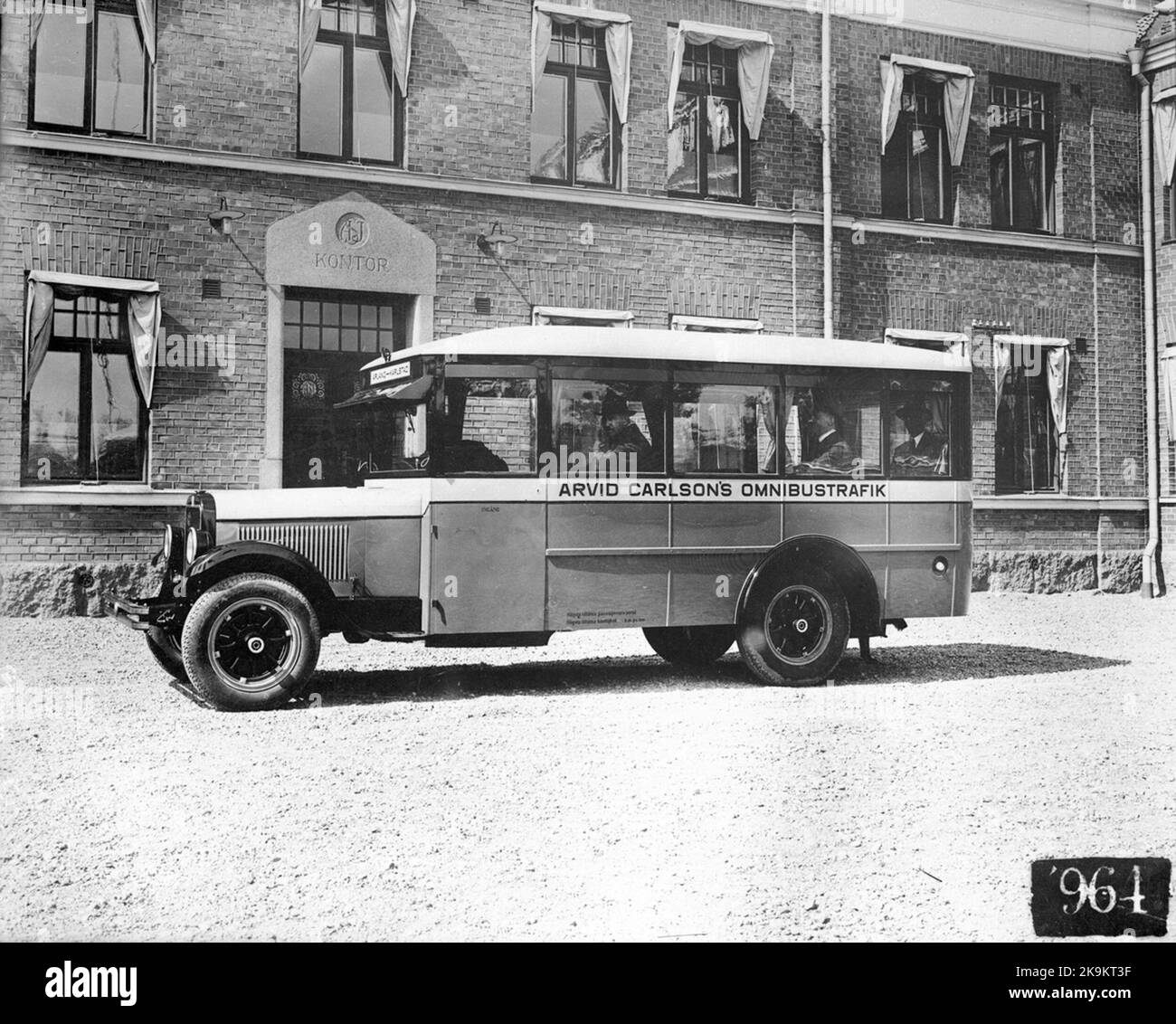 Reo Bus for Arvid Karlsson Omnibustrafik. Made at AB Svenska Railway ...