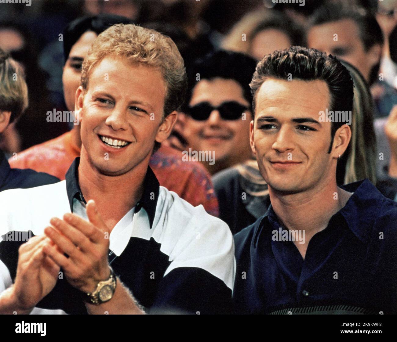 LUKE PERRY And IAN ZIERING In BEVERLY HILLS 90210 1990 Directed By LUKE PERRY And IAN ZIERING In BEVERLY HILLS 90210 1990 Directed By