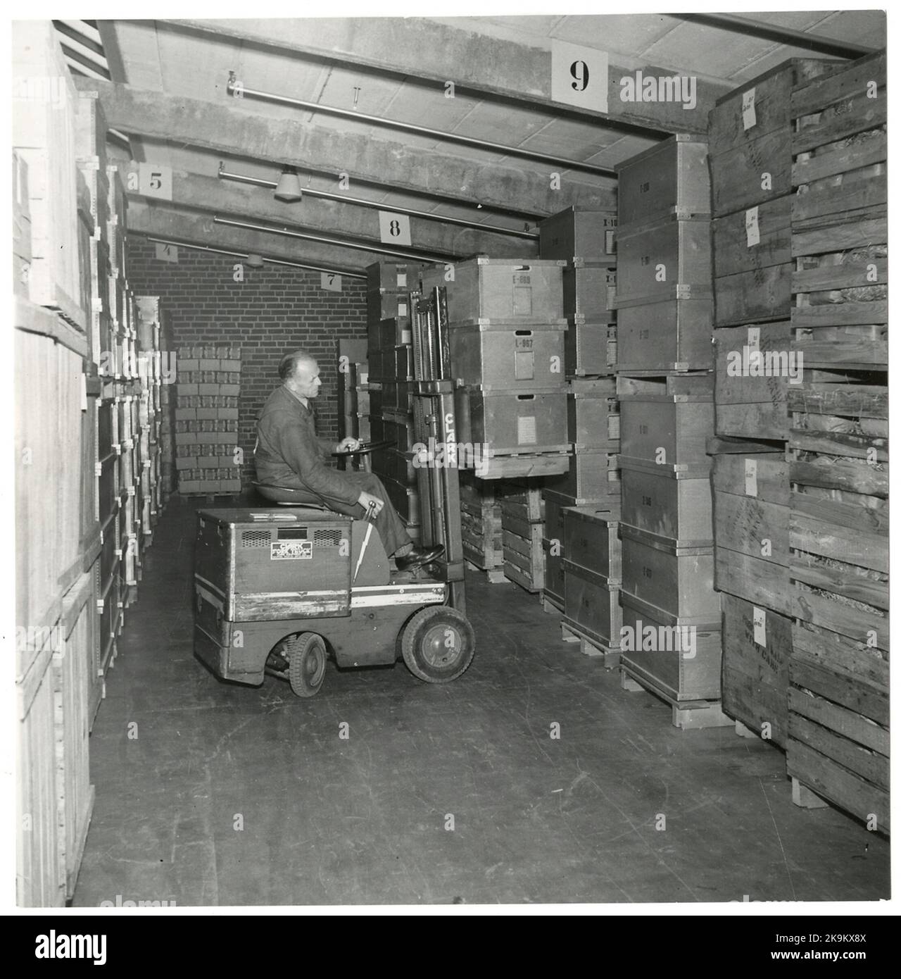 Freight handling with forklift in Åkerholmska Magasinet, Hammarby Stock ...