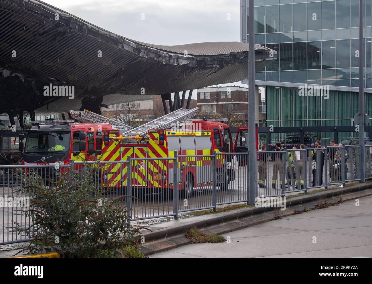 Slough, Berkshire, UK. 29th October, 2022. A huge fire broke out at ...