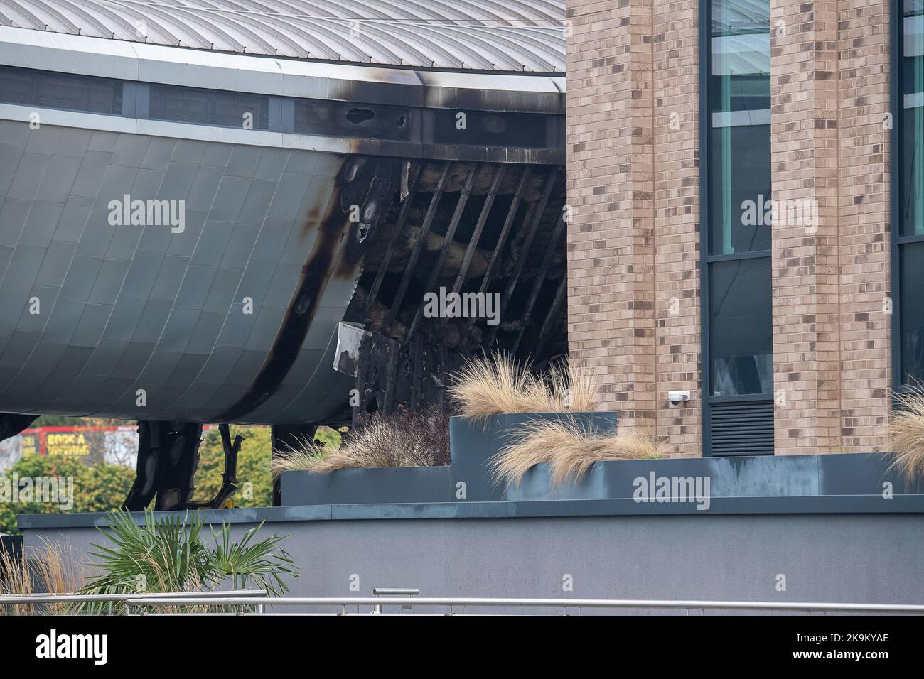 Slough, Berkshire, UK. 29th October, 2022. A huge fire broke out at ...