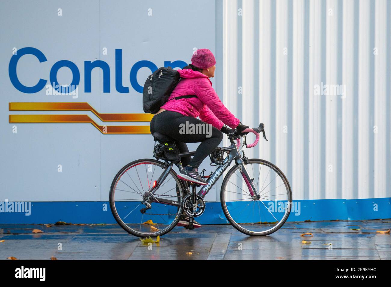 Preston, Lancashire. UK Weather. 29th October, 2022. Cold wet drizzly ...