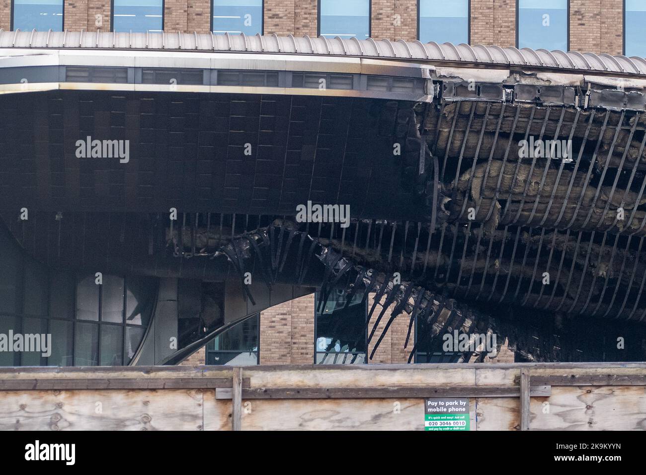 Slough, Berkshire, UK. 29th October, 2022. A huge fire broke out at ...