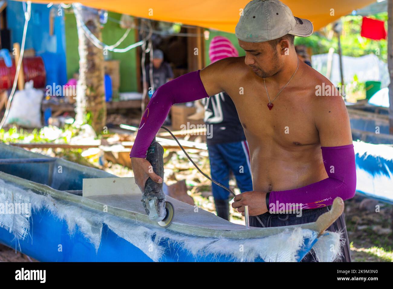 Making fiber glass boats in Biliran, Philippines Stock Photo - Alamy
