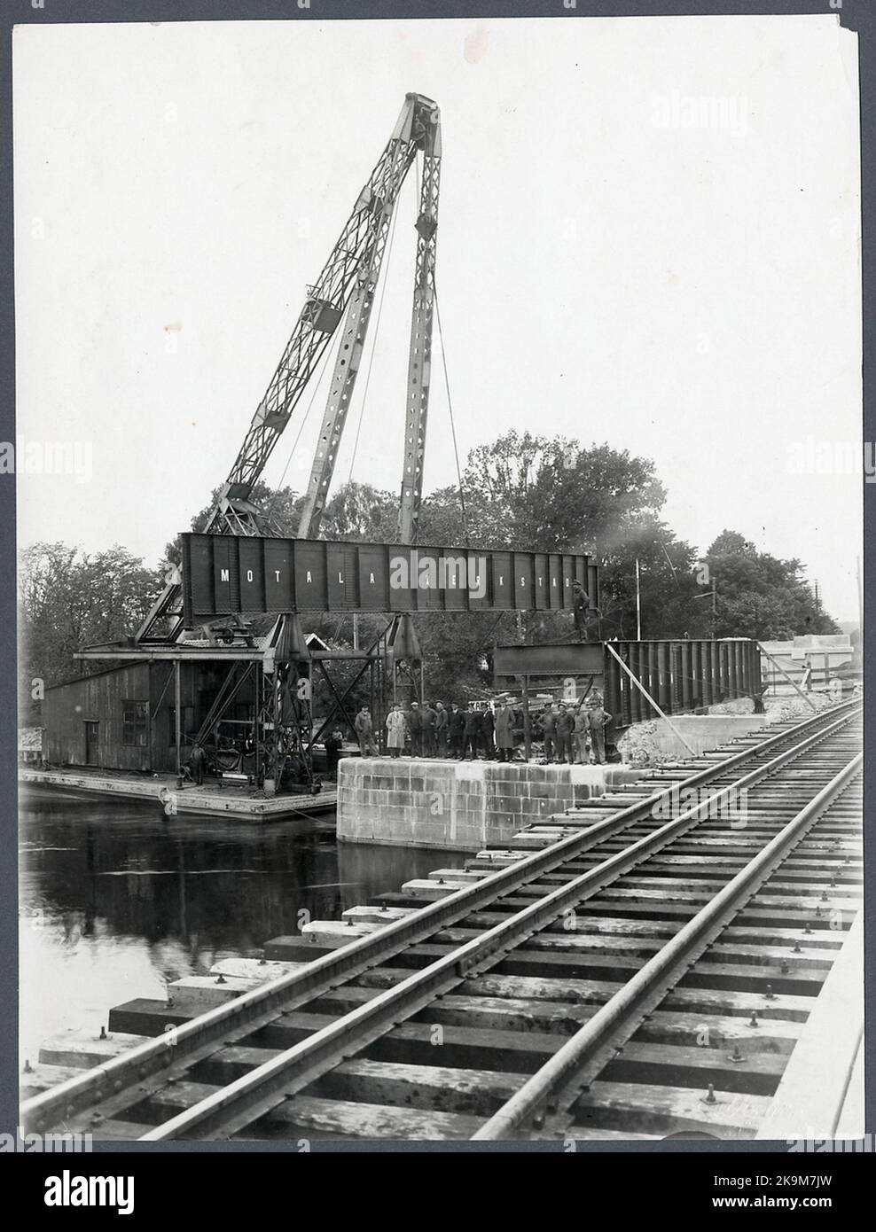 Bridge rebuilding infrastructure project hi-res stock photography and ...