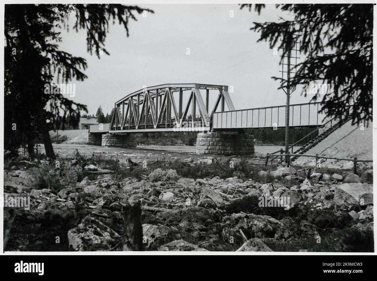 Railway bridge over the Skellefte River at Slagnäs on the line between ...