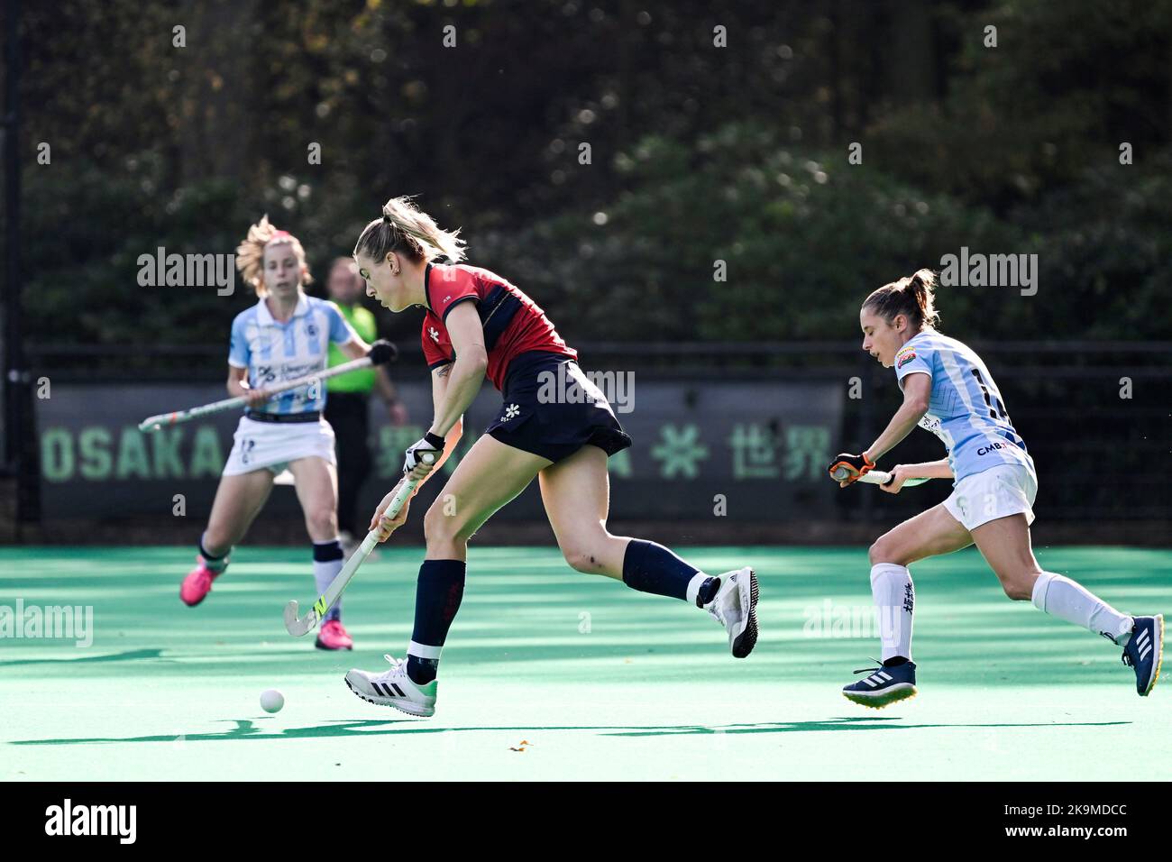 Dragons' Valerie Magis and Gantoise's Emilie Sinia pictured in action ...