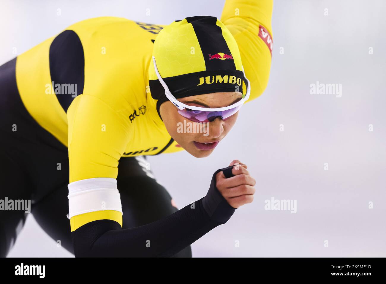 2022-10-29 14:20:50 HeereNVEEN - Jutta Leerdam in action on the first ...