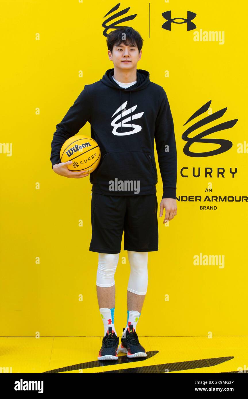 Seoul, South Korea. 28th Oct, 2022. South Korean actor and model Mun Su ...