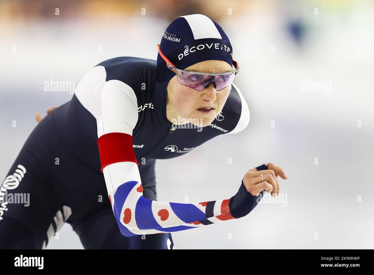 2022-10-29 15:01:43 HeereNVEEN - Sanne in 't Hof in action in the 3000 ...