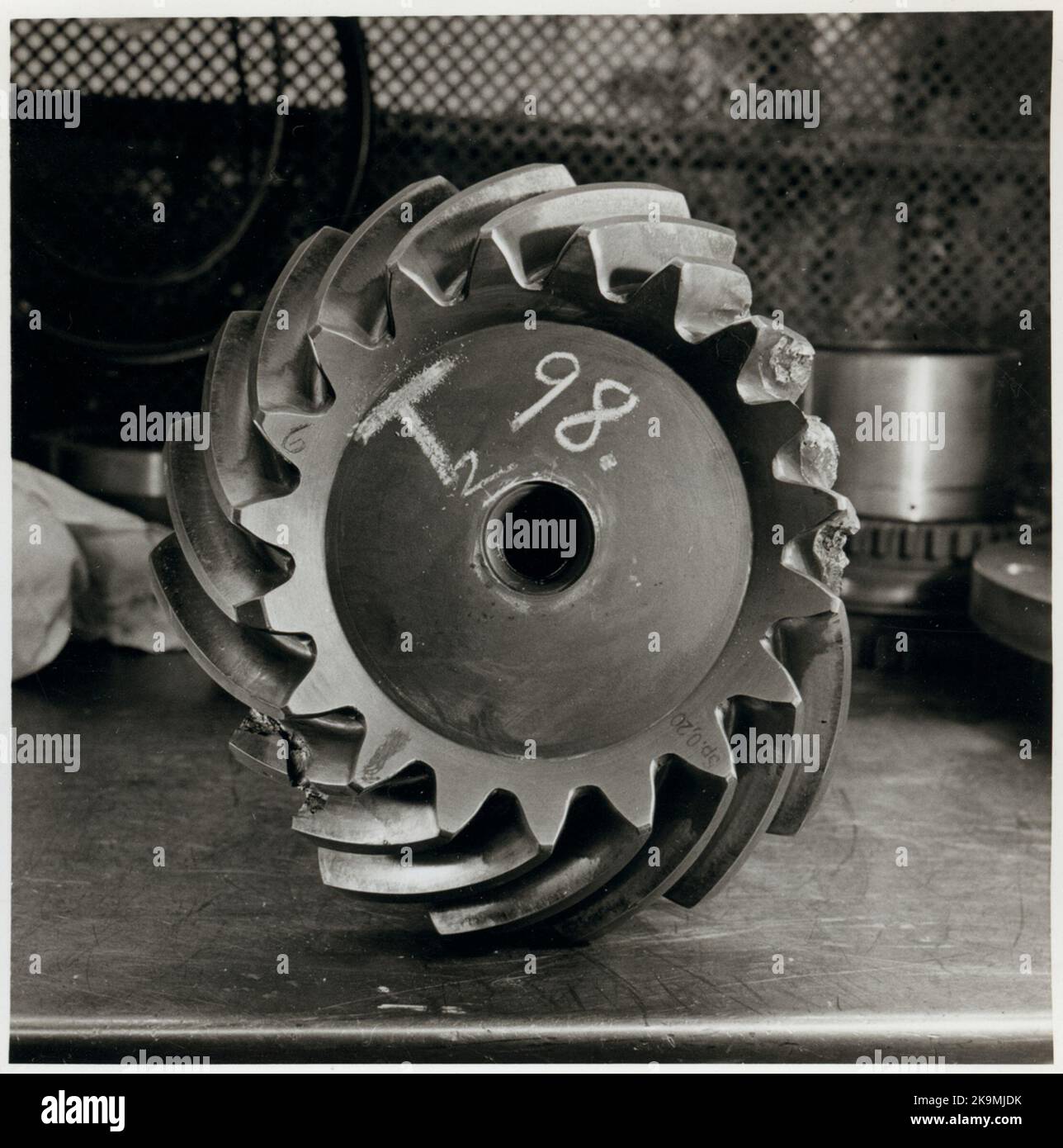 State Railways, SJ T2 98 Damage to directional gear Stock Photo - Alamy