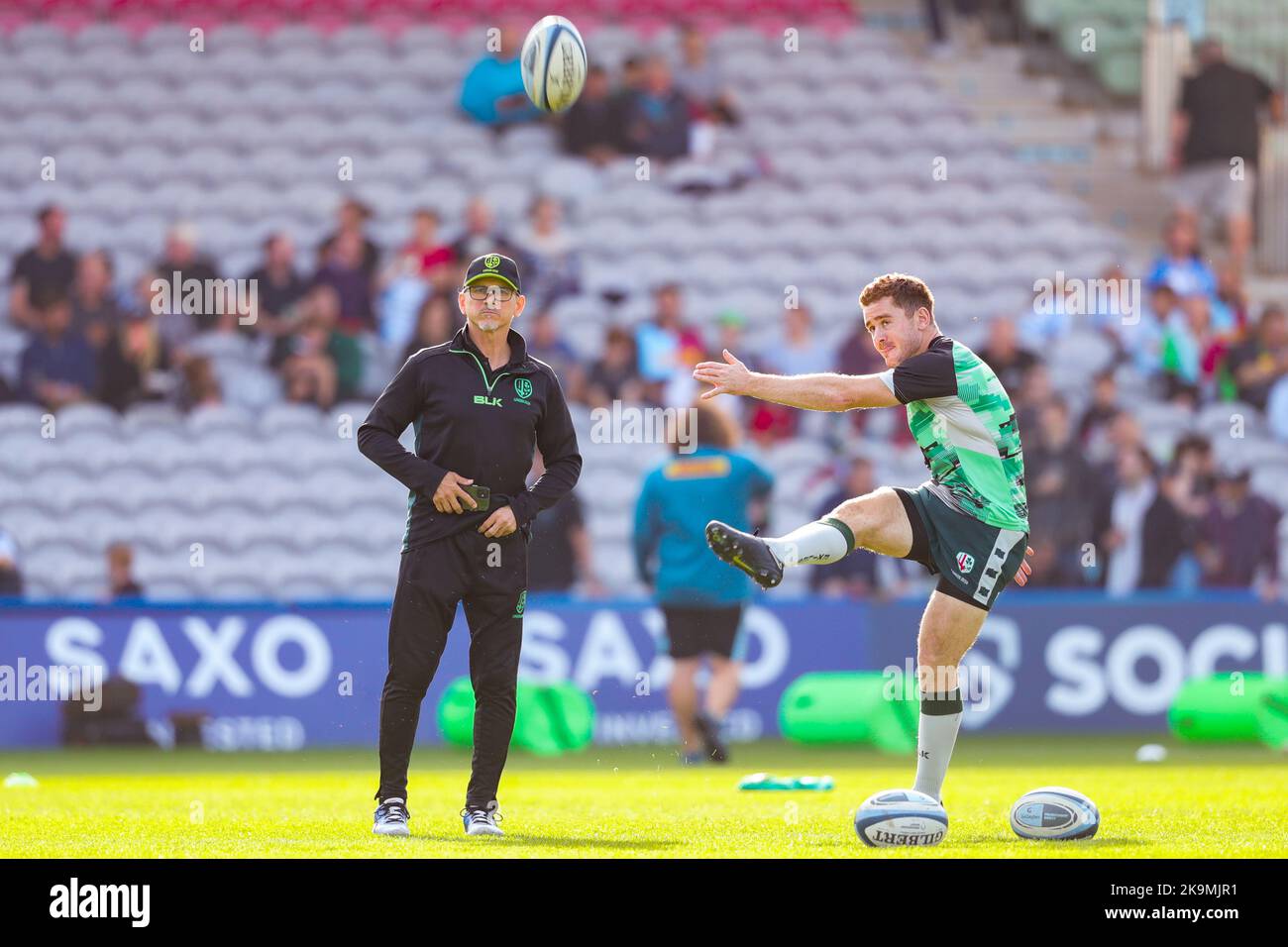 Les kiss rugby hi-res stock photography and images - Alamy