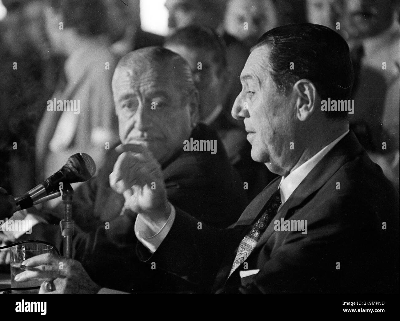 General perón 1973 hi-res stock photography and images - Alamy