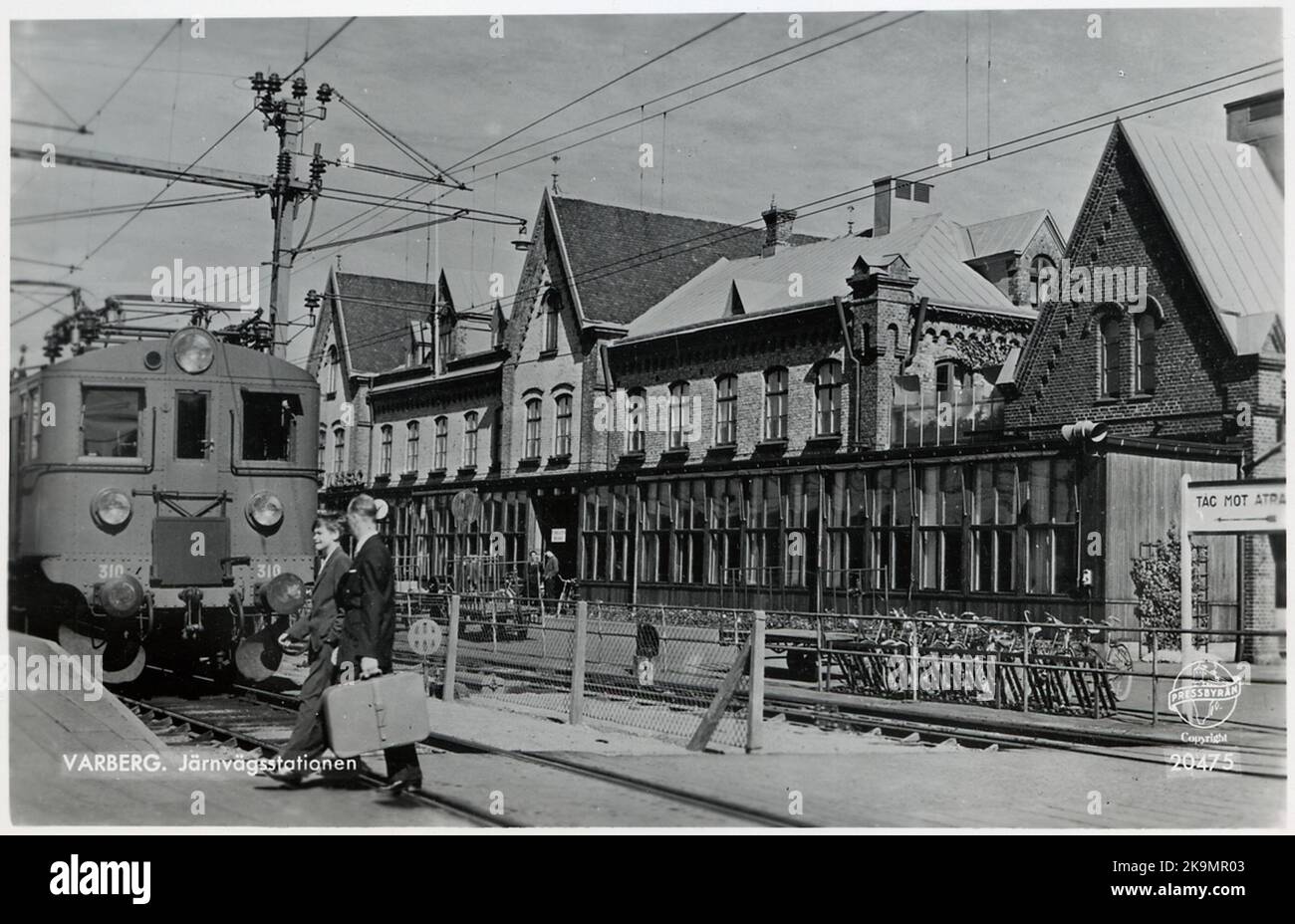State Railways, SJ DS 310. Varbergs Railway Station Stock Photo - Alamy