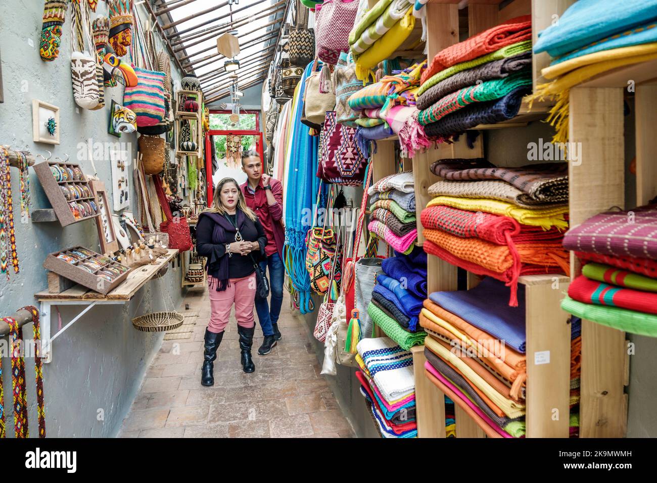 Bogota Colombia,Usaquen Carrera 6a Mercado de Las Pulgas en Usaquen ...