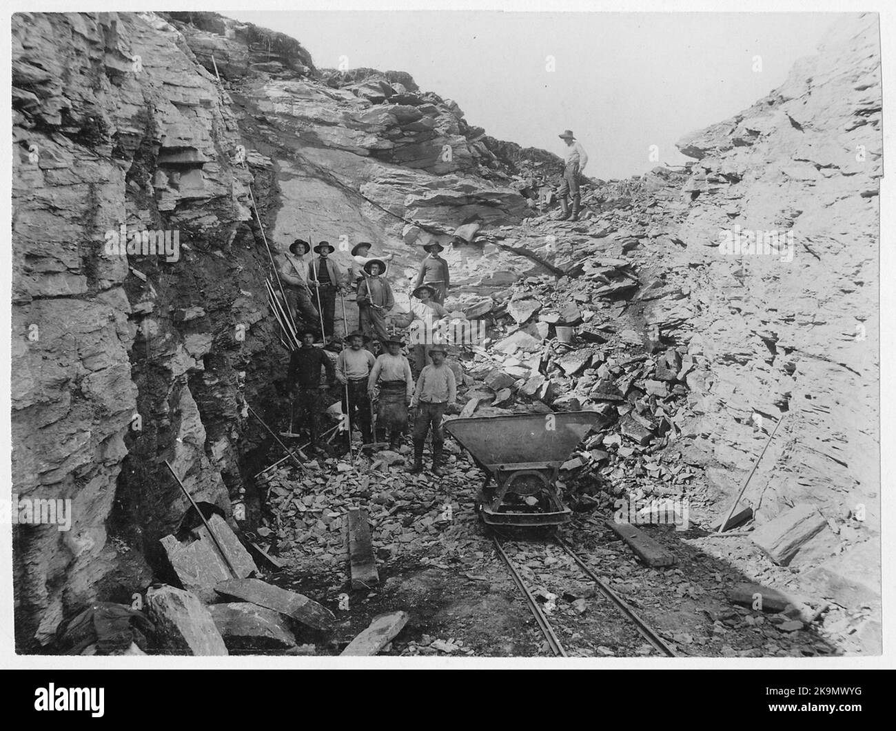 Mountain cutting at the national border track Stock Photo - Alamy