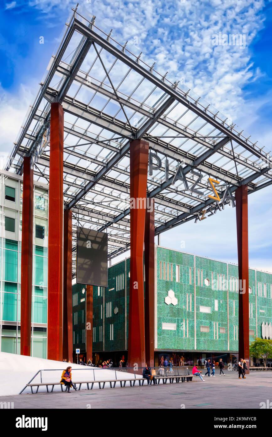 Eindhoven (Piazza), Netherlands, 2022: Shopping square with large ...