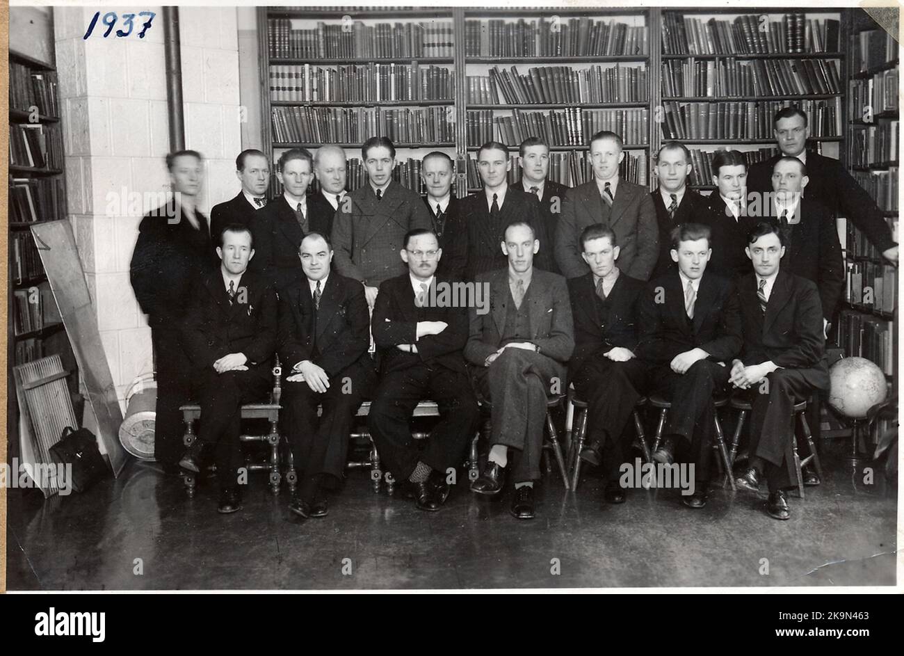 Participants at Curv measurement course 1937 Stock Photo - Alamy