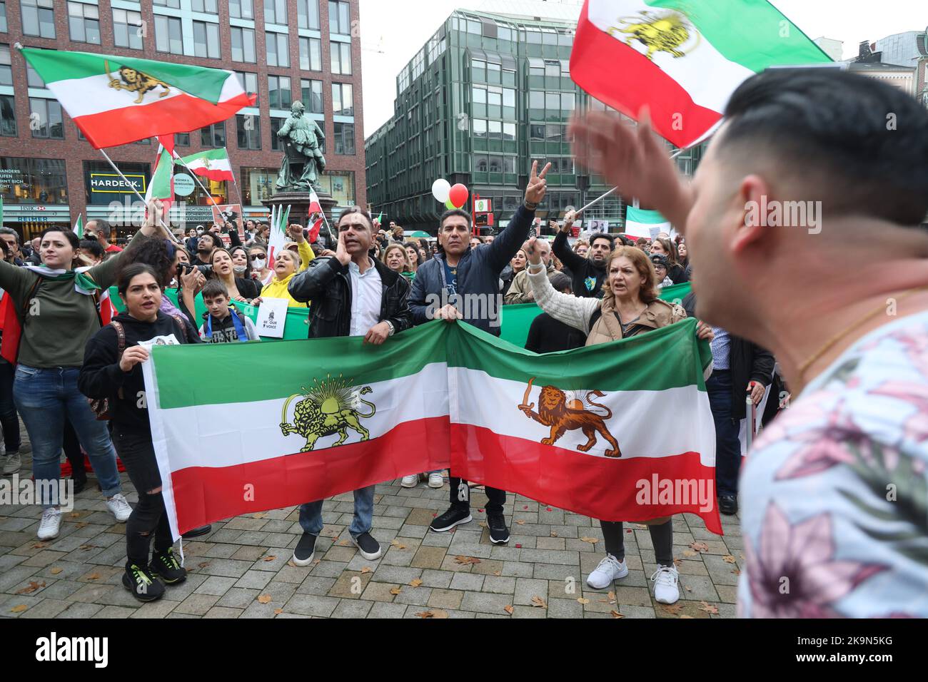 Exiled iranians hi-res stock photography and images - Alamy