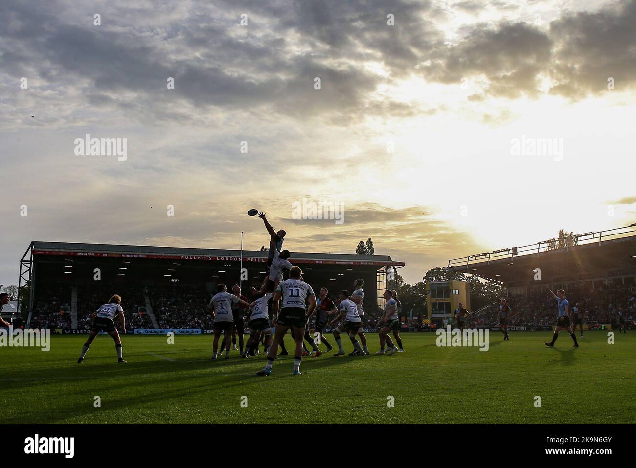 EDITORIAL USE ONLY A view of a line out during the Gallagher ...