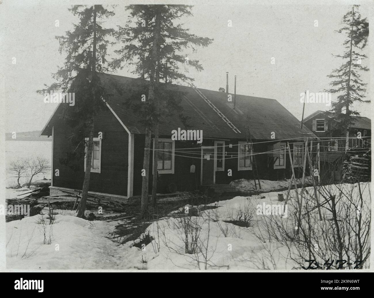 Provisional buildings during the inland railway's construction period ...
