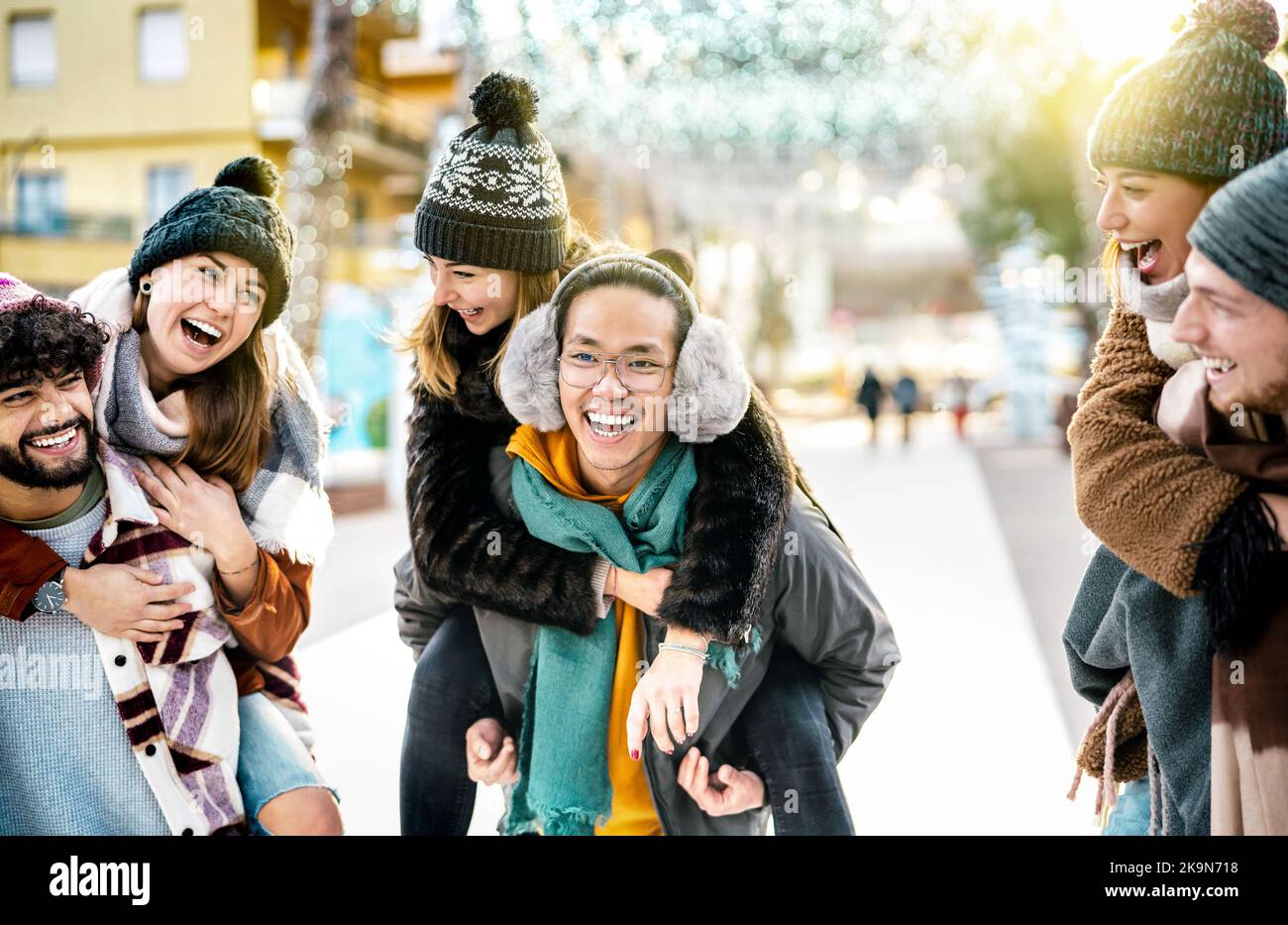 Everyday urban life hi-res stock photography and images - Alamy