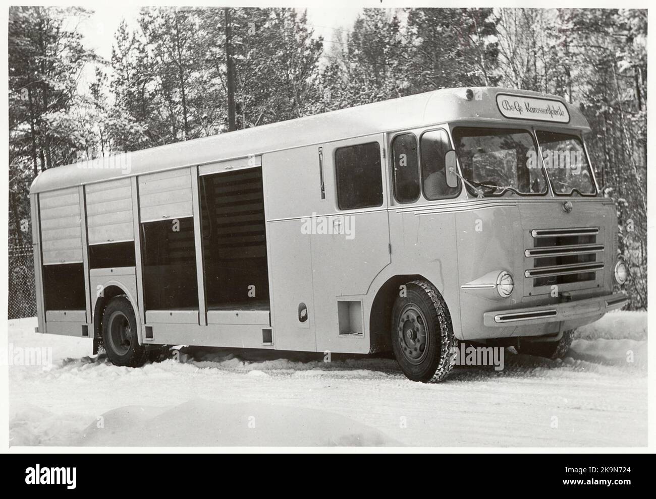Scania-Vabis bus chassis type B5153 with body-based body from Be-Ge ...