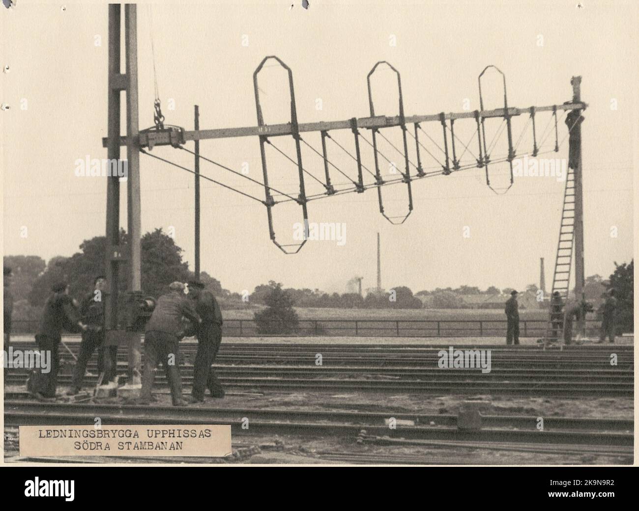 Wiring bridge is mounted at the yard Stock Photo - Alamy
