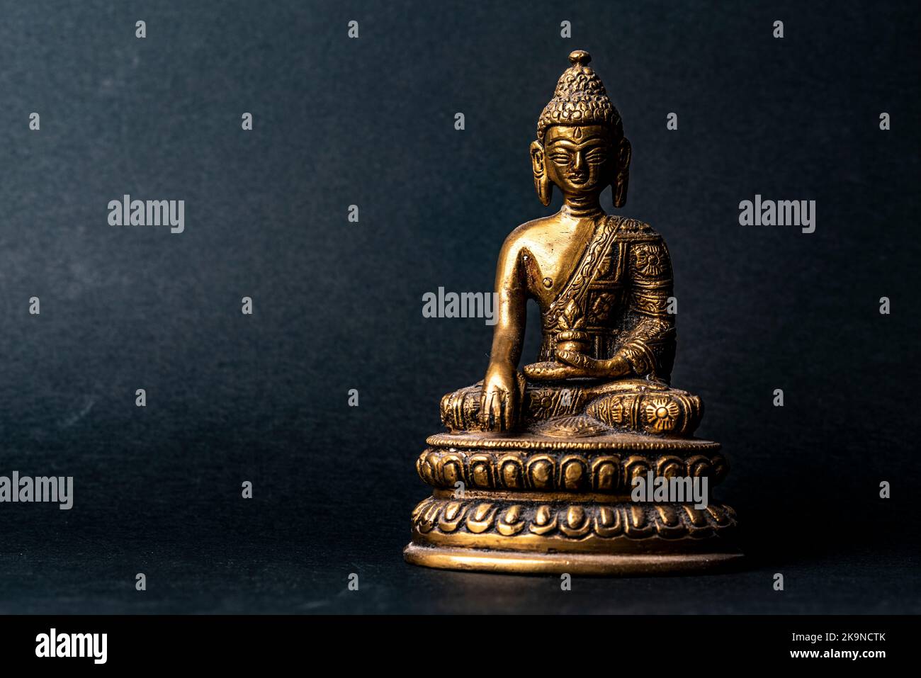 buddha statue in calm rest meditation Stock Photo - Alamy