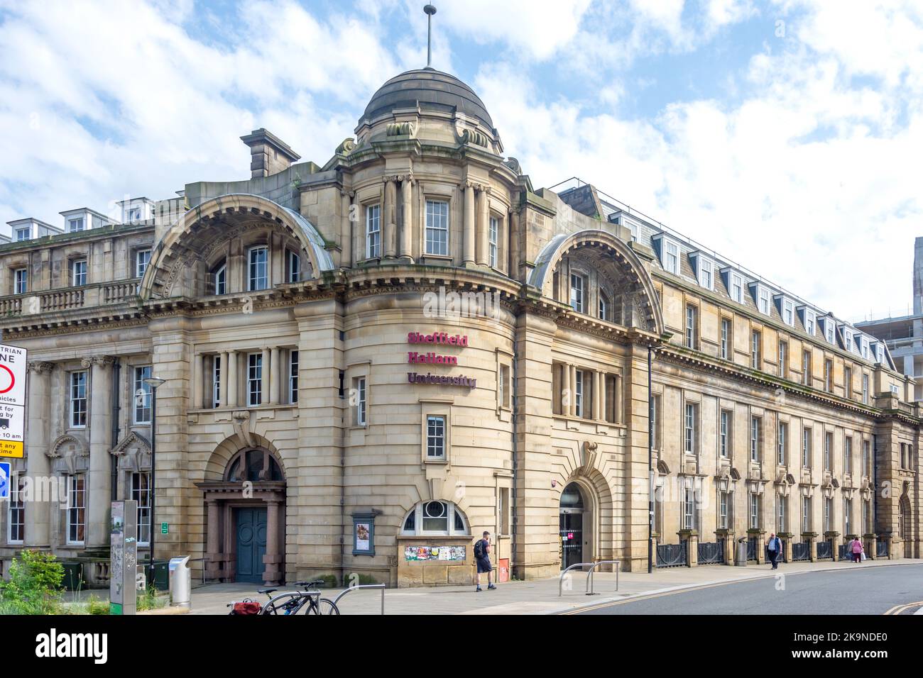 Sheffield institute of arts hallam university department buildin hi-res ...