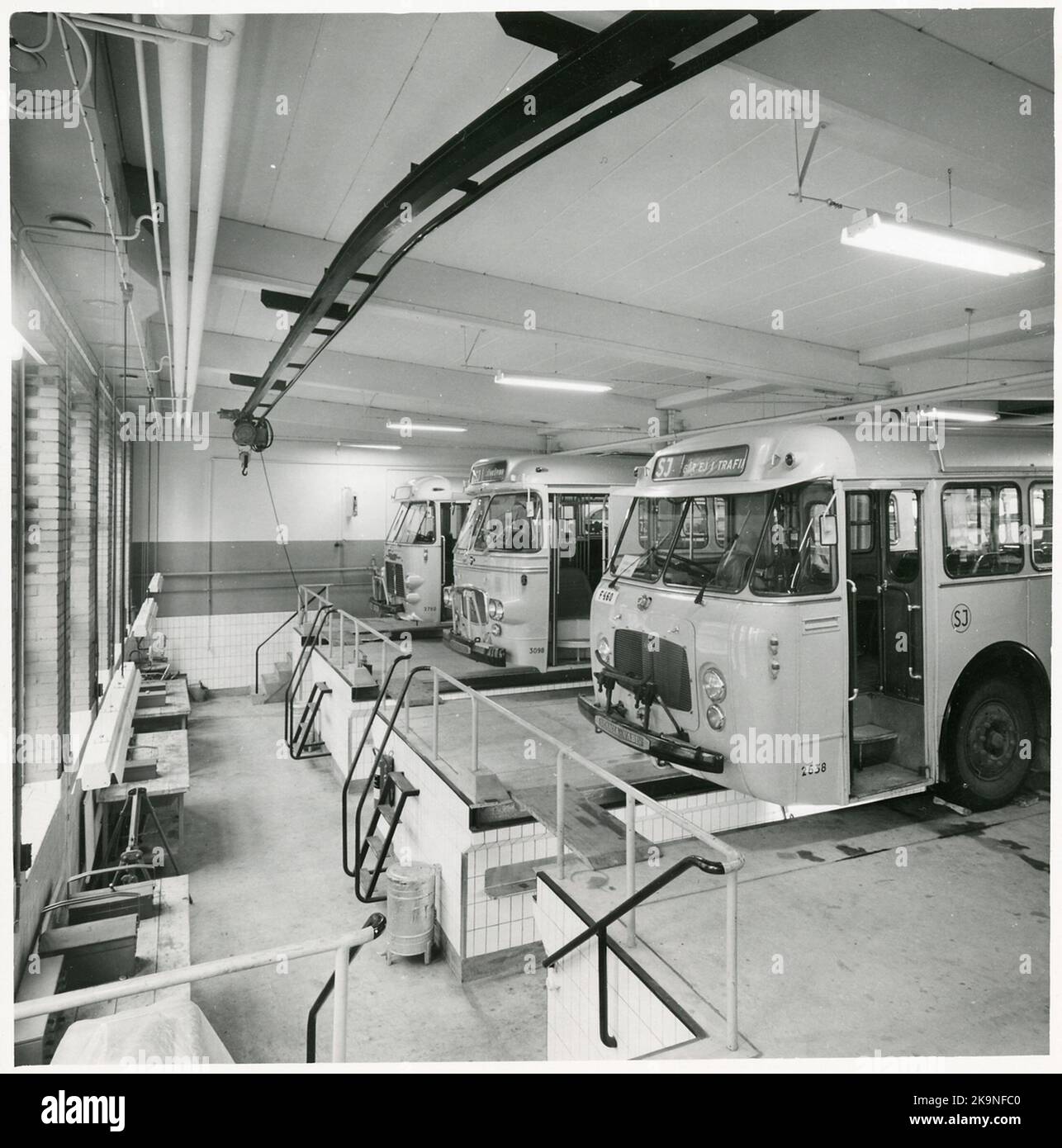 State Railways, SJ Bus 2638 with registration number F460 and SJ Buses ...