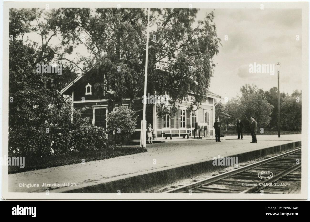 Dingtuna Railway Station Stock Photo - Alamy