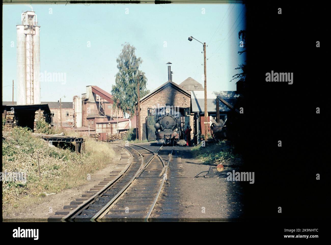 Three rail track hi-res stock photography and images - Alamy