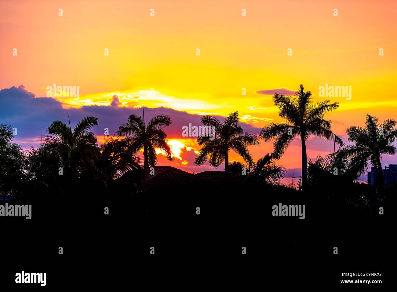 Hollywood Beach in North Miami, Florida view of villas houses at ...