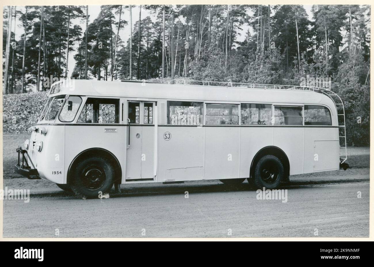 The State Railways, SJ Bus 1954 Volvo B 512 from 1951 with body from ...