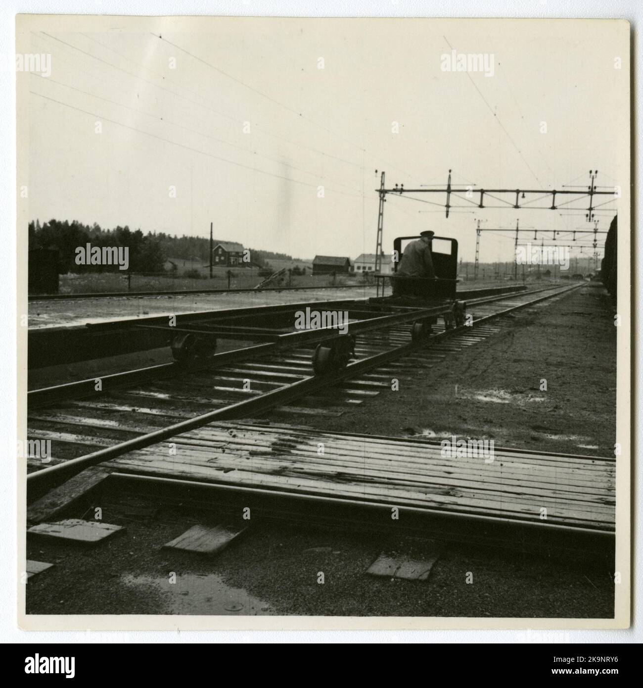 Loading sleepers hi-res stock photography and images - Alamy
