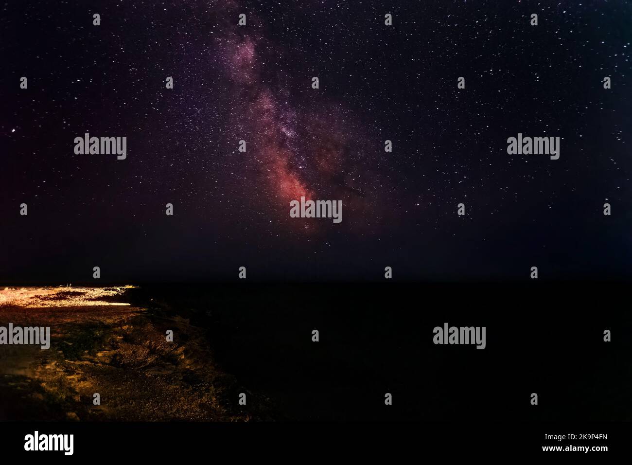 Milky way over coast hi-res stock photography and images - Alamy