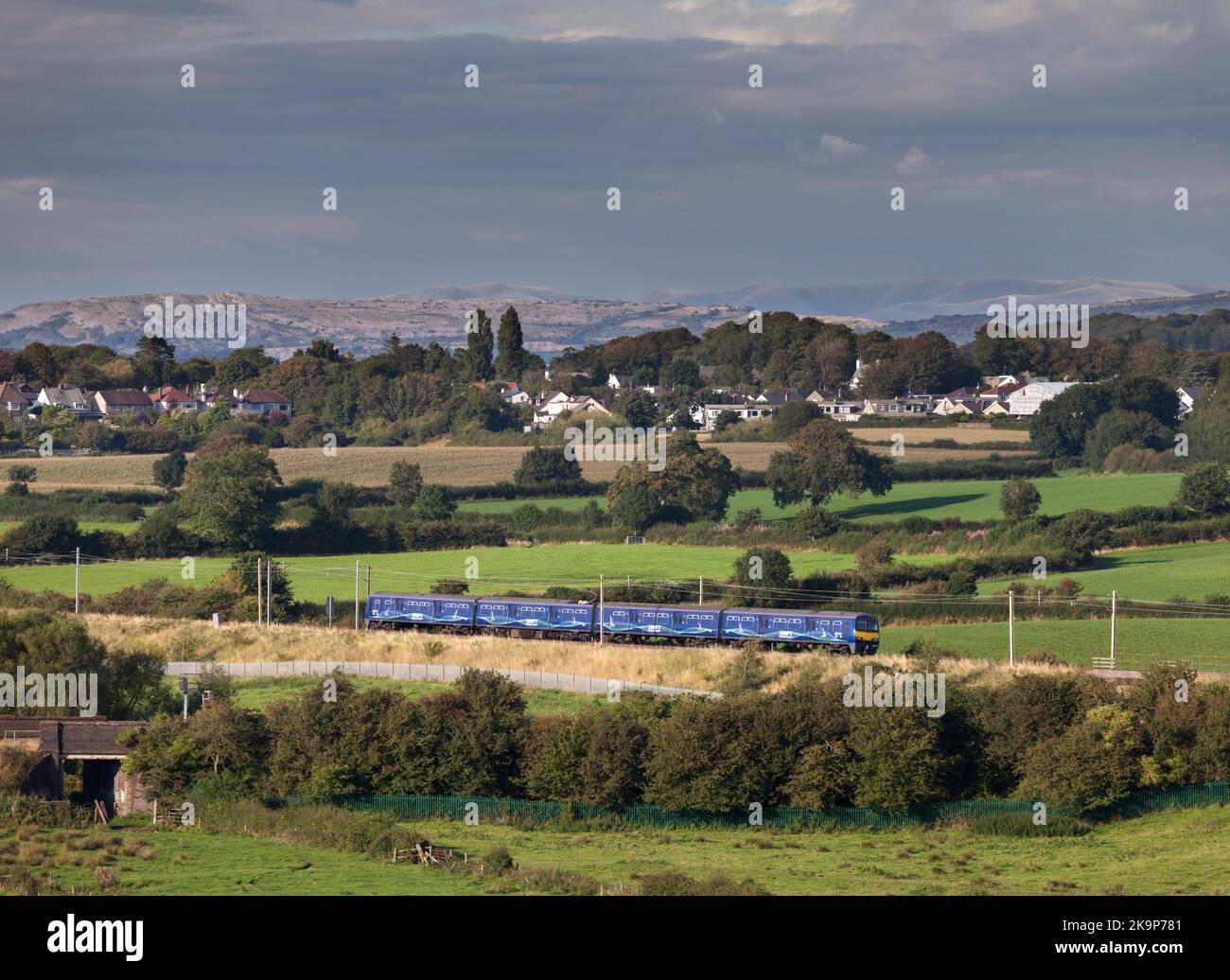Swift express parcels train parcels freight train on the west coast ...