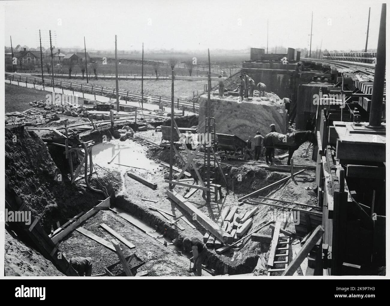 Rebuilding of the viaduct over Malmö Ystad's railway, on the route ...