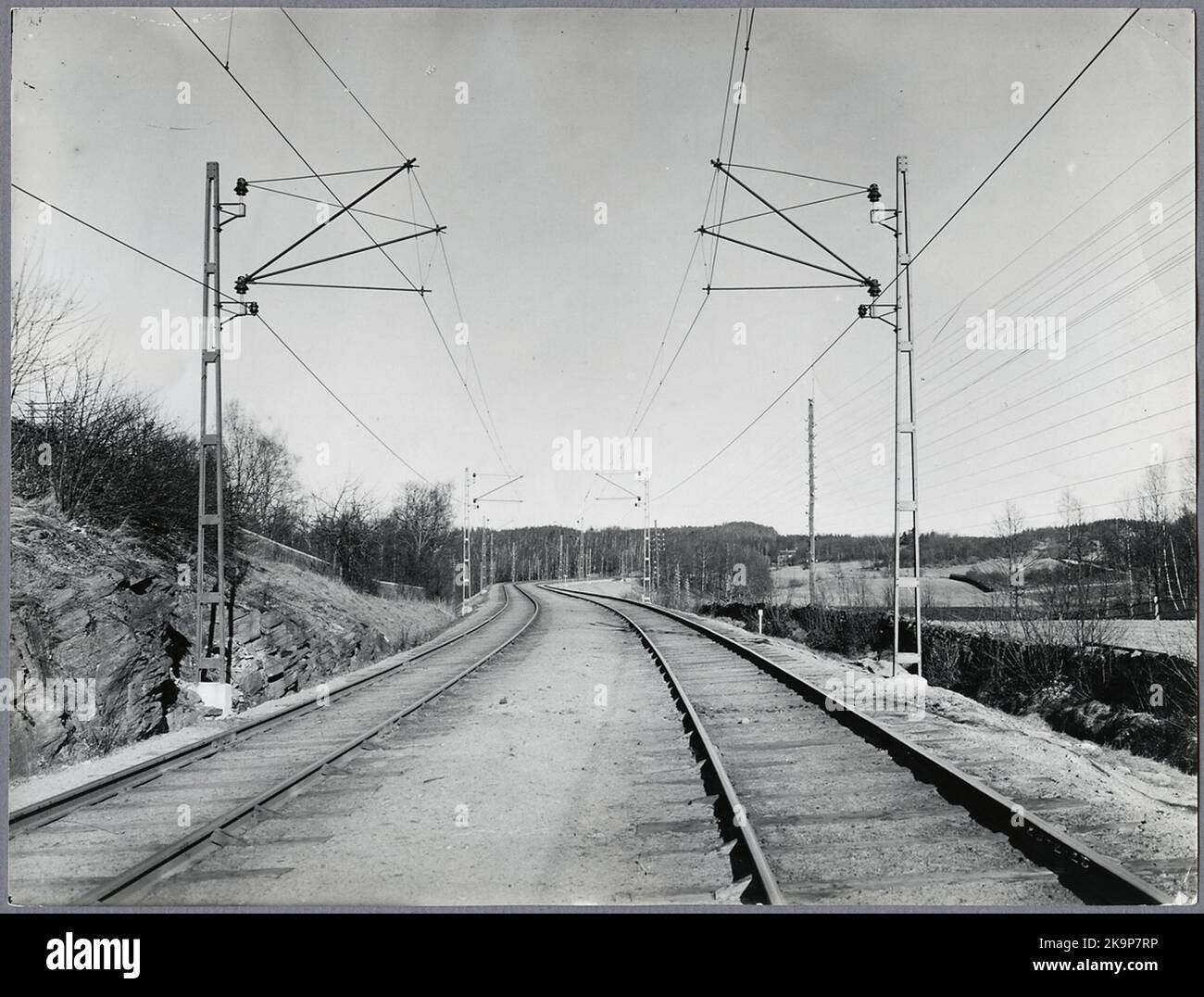 On the line between Stockholm - Gothenburg. Electric operation of the ...