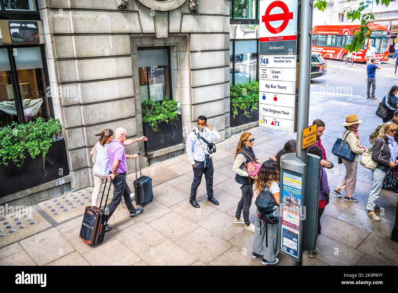 Bus stop sign westminster london hi-res stock photography and images ...