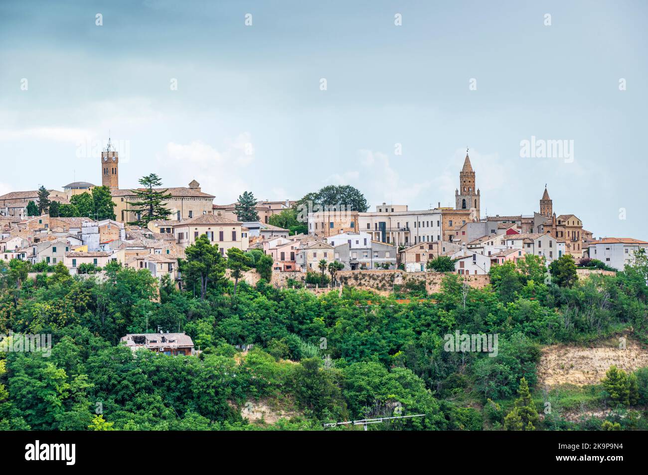 Panorama of the beautiful village of Atri on a hill in Abruzzo Stock ...
