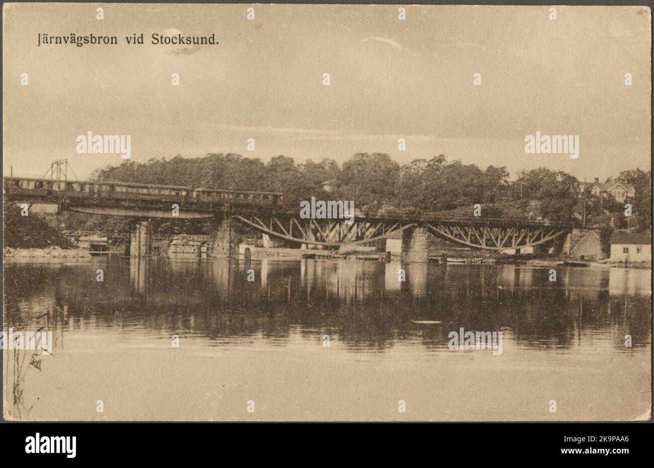 The railway bridge at Stocksund Stock Photo - Alamy