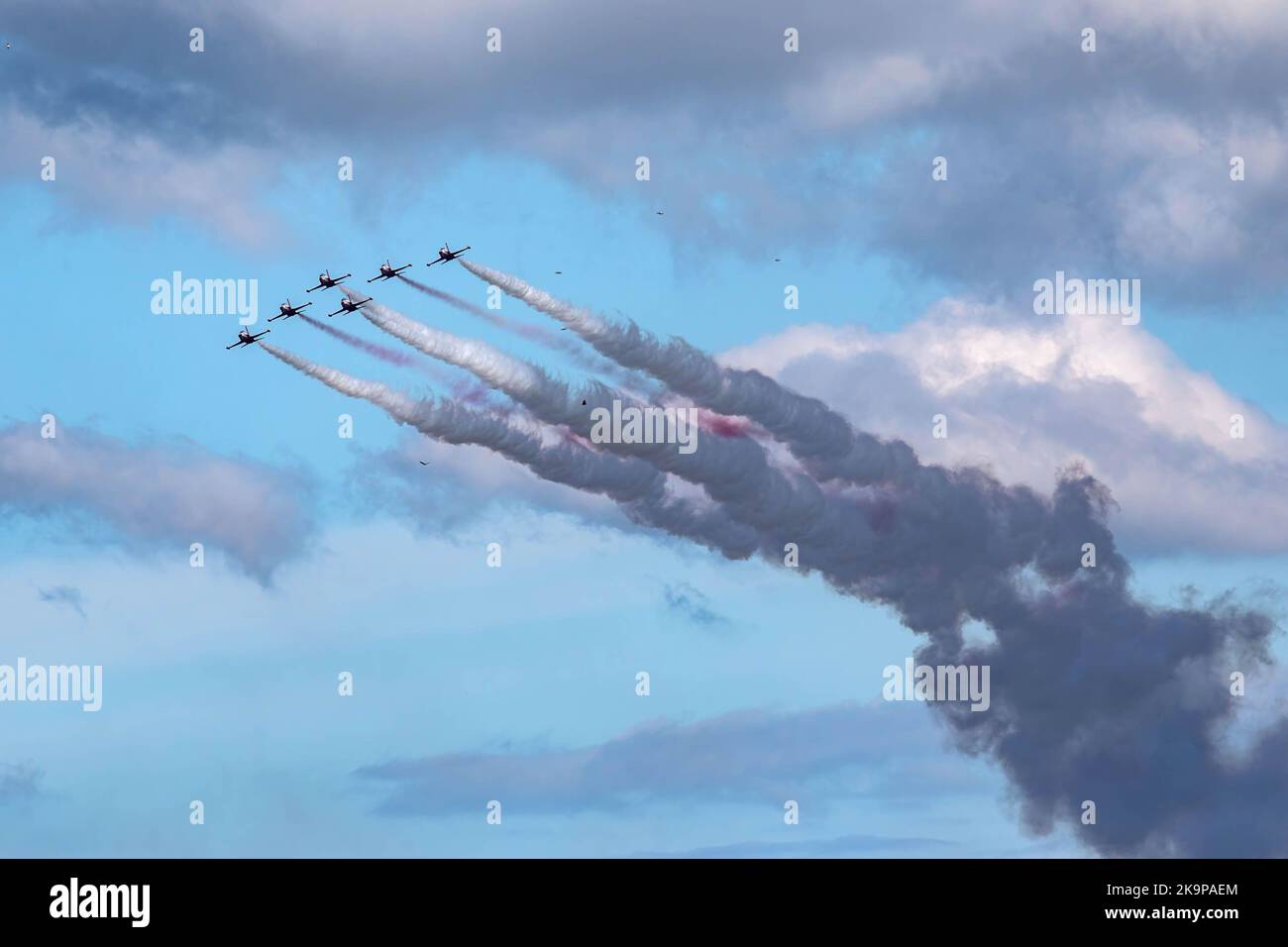 Istanbul, Turkey. 29th Oct, 2022. Turkish Air Force aerobatic ...