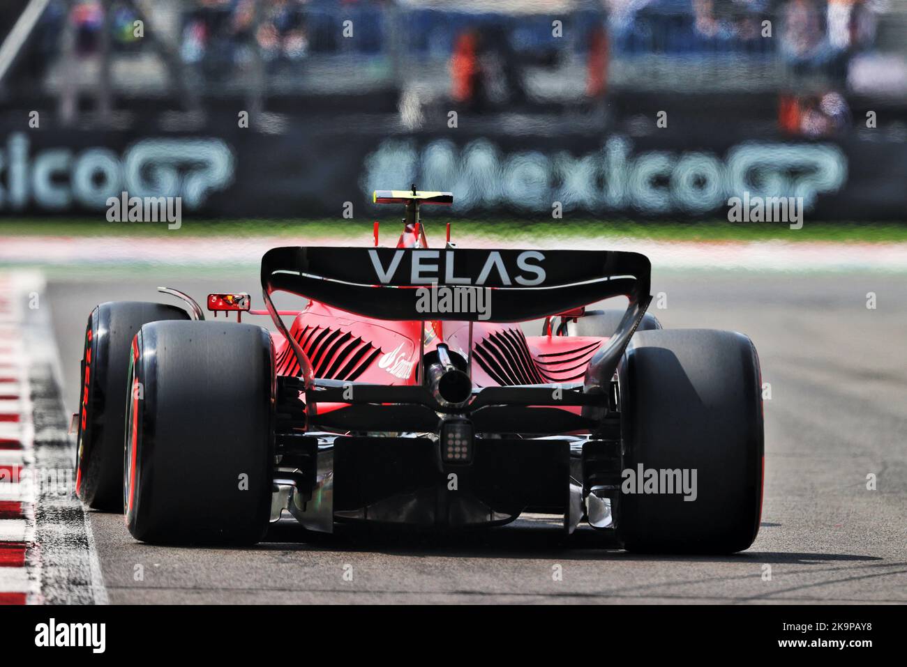 Carlos Sainz Jr (ESP) Ferrari F1-75. Mexican Grand Prix, Saturday 29th ...