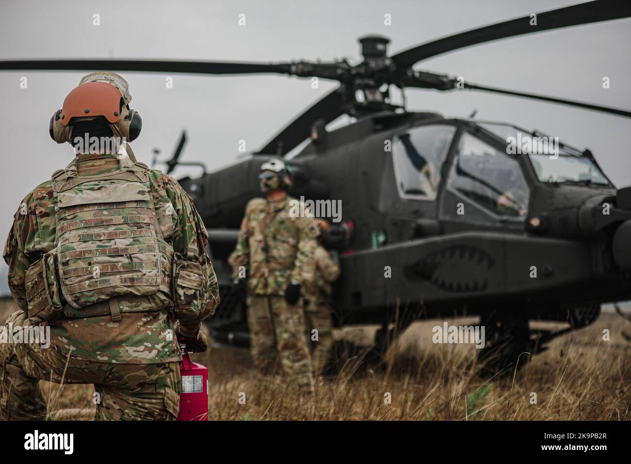 Soldiers assigned to 1-229 Attack Battalion, 16th Combat Aviation ...