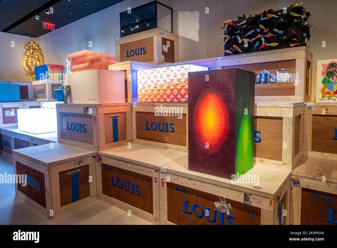 Louis Vuitton’s “200 TRUNKS, 200 VISIONARIES: THE EXHIBITION” in New ...