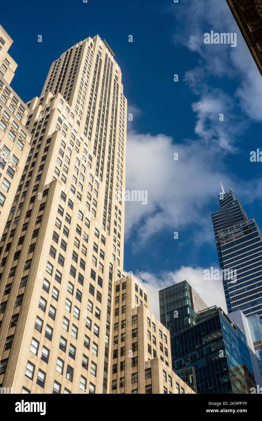 500 Fifth Avenue is an Art Deco style office building in New York City ...