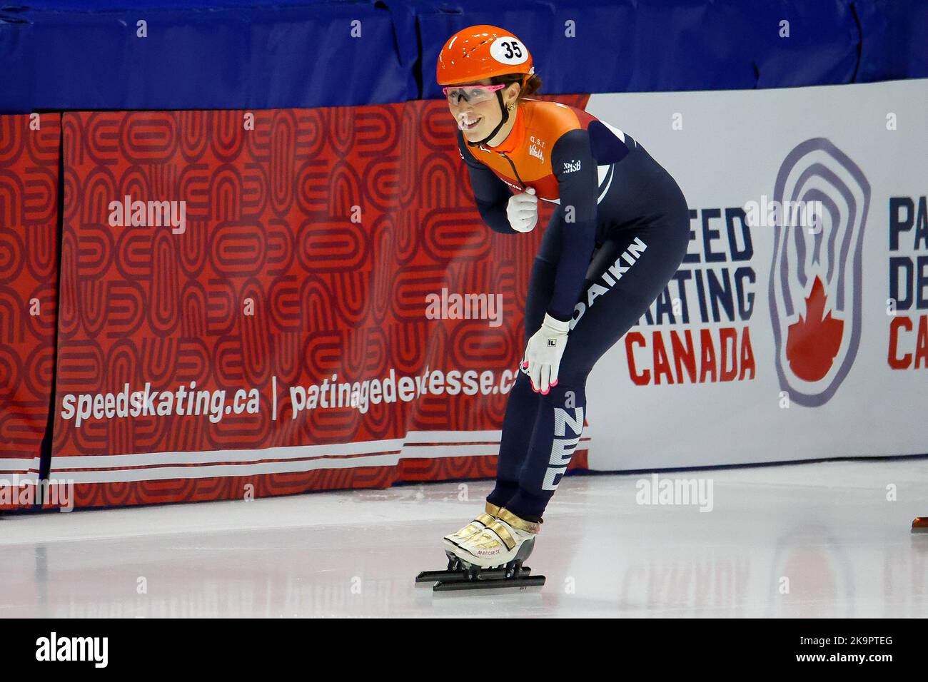 MONTREAL, CANADA - OCTOBER 29: Suzanne Schulting of The Netherlands ...